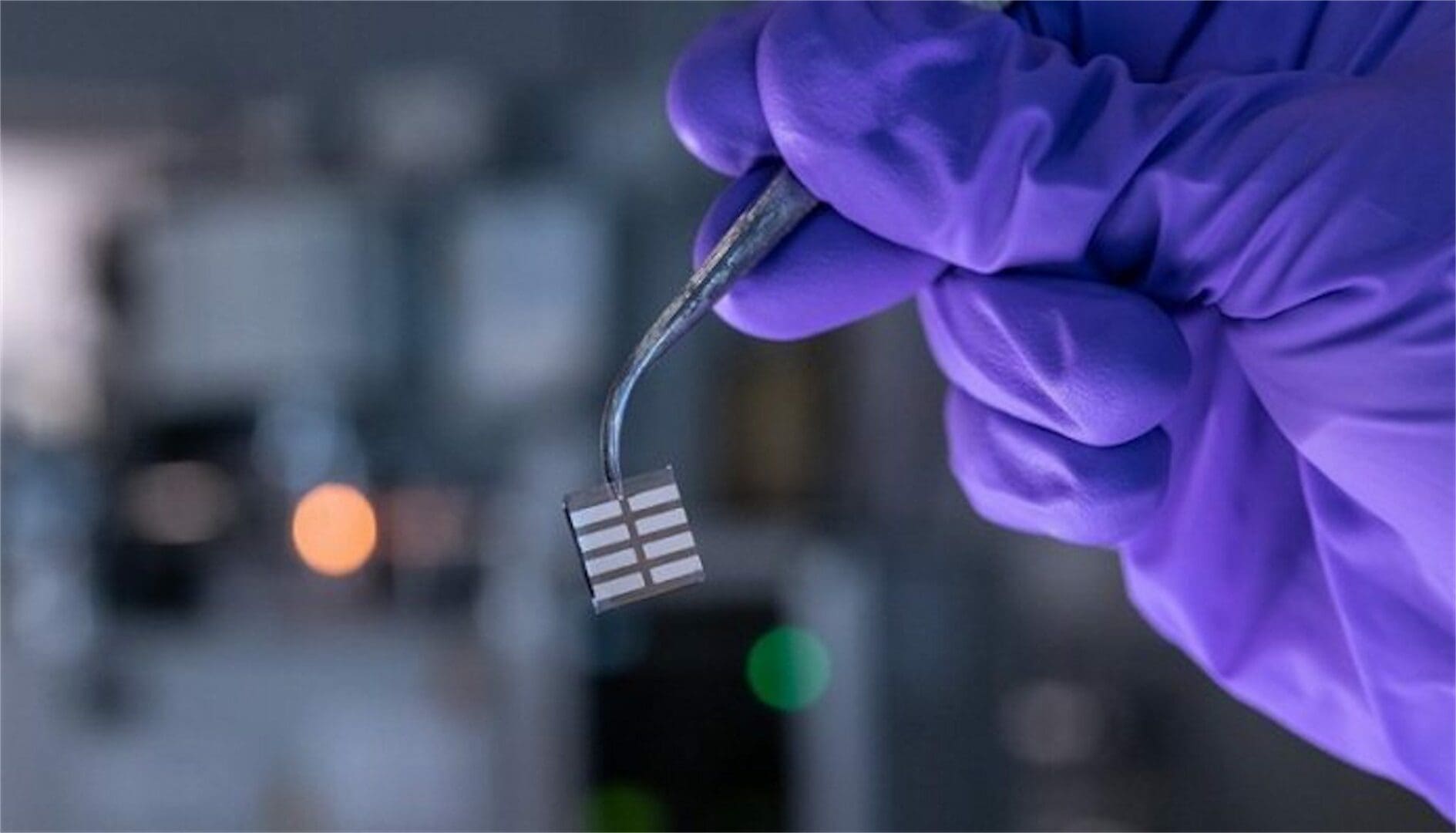 Green Material as Ultra-Strong Solar Harvester - Christian Kromme